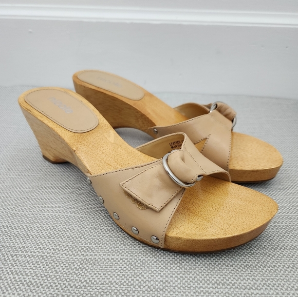 Nicole | Shoes | Nicole Tan Leather Heeled Clog Slide Sandals Women ...
